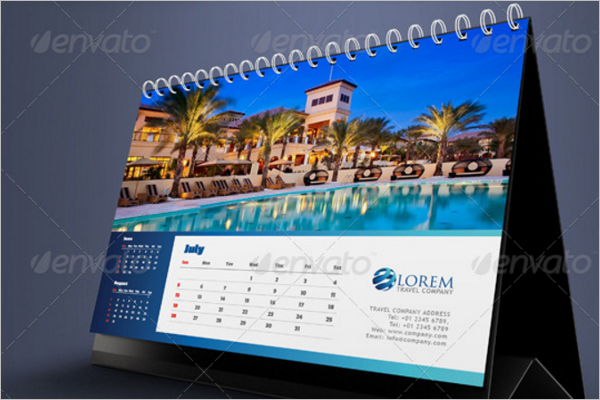 50+ Desk Calendar Mockup Templates Free PSD Download
